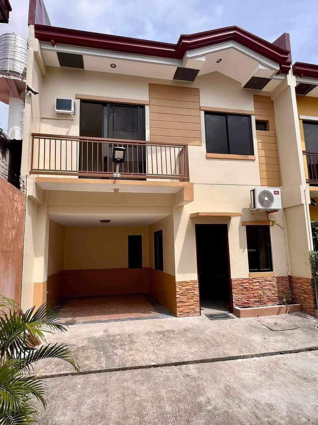 Newly Renovated 3 bedroom Townhouse for Sale, 5 minutes walk to Cebu IT ...